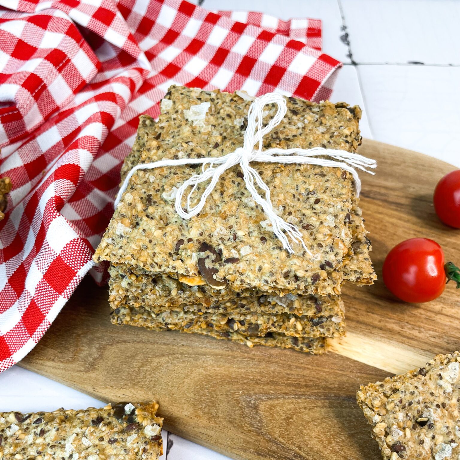 Best Norwegian Crispbread Recipe (plant-based)